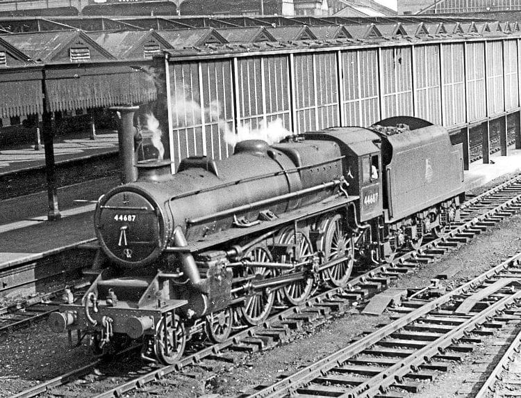 End of ‘Black Five’ dream for Duke of Gloucester engineer | Heritage ...