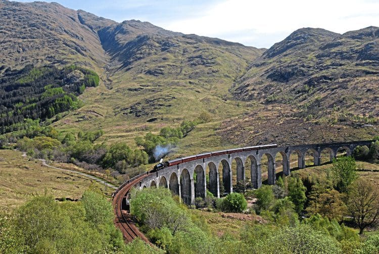 One-off railwayana sale set to cash in and hit the high notes ...