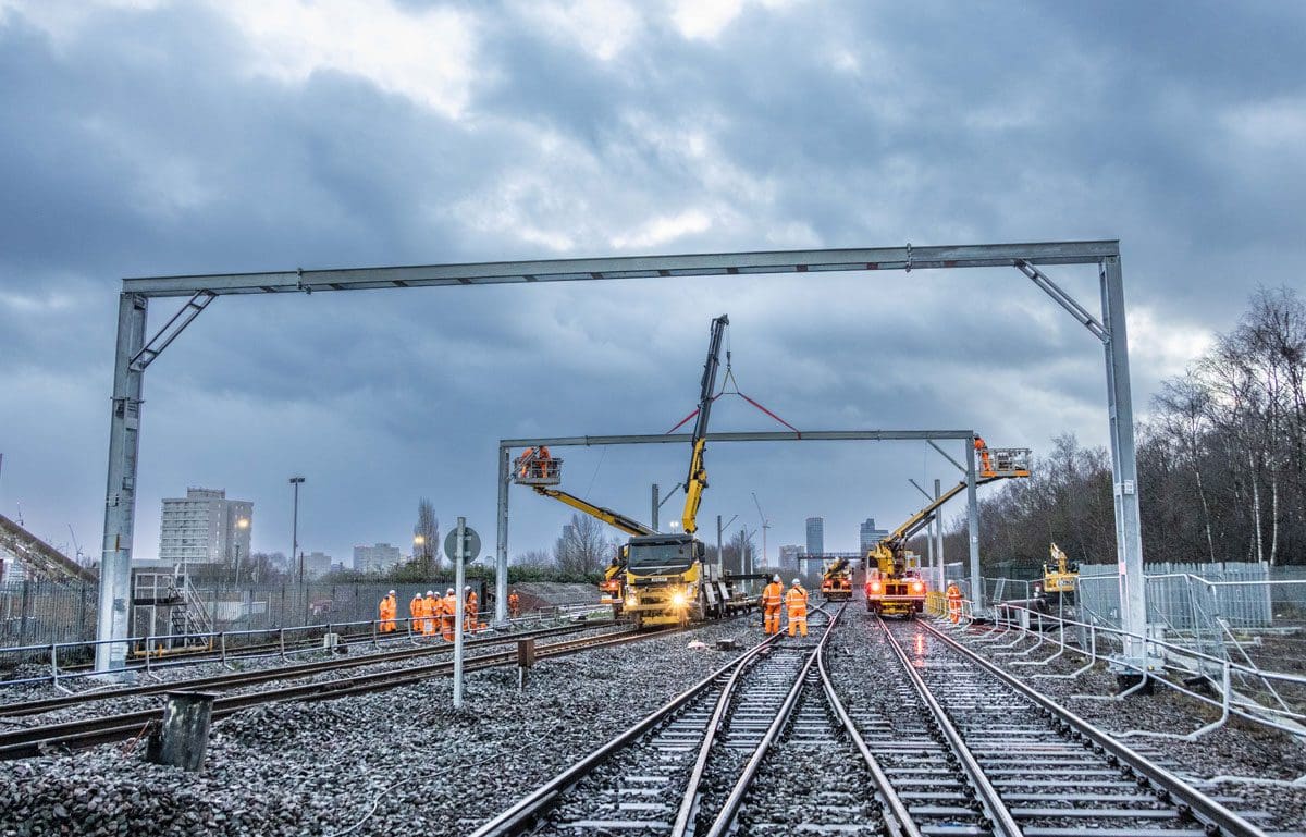 Network Rail investing £83m over Easter to improve train services for ...