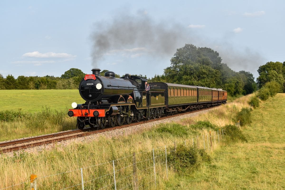 Your gallery: 70000 'Britannia', 32424 'Beachy Head' & more | Heritage ...